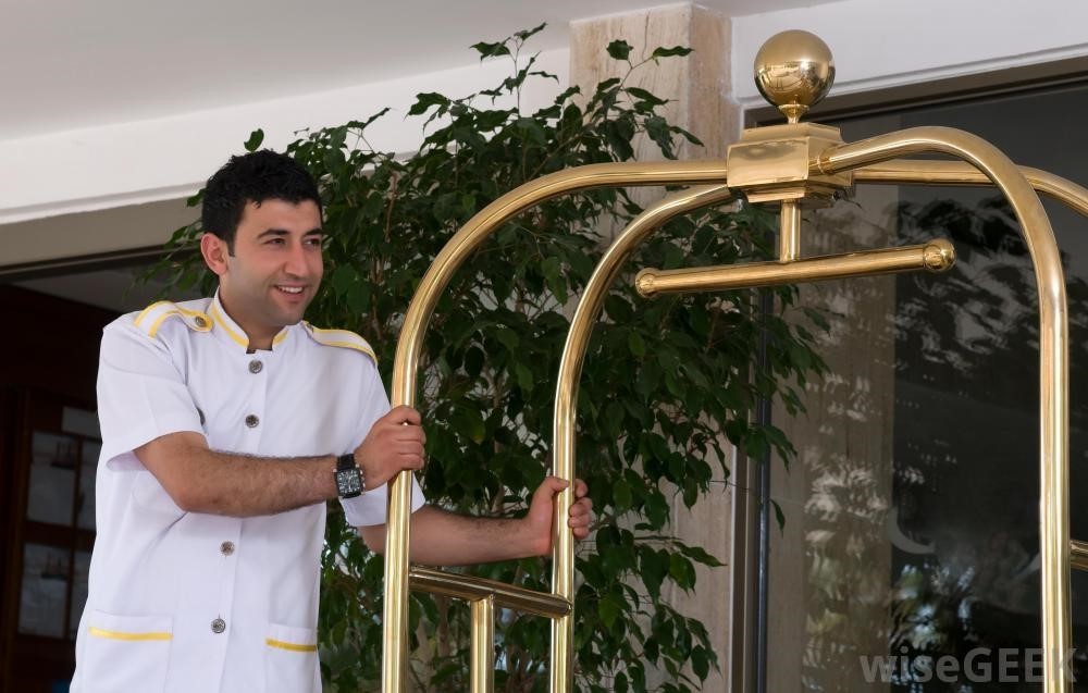 Trở thành nhân viên hành lý – Bellmen, liệu có khó?