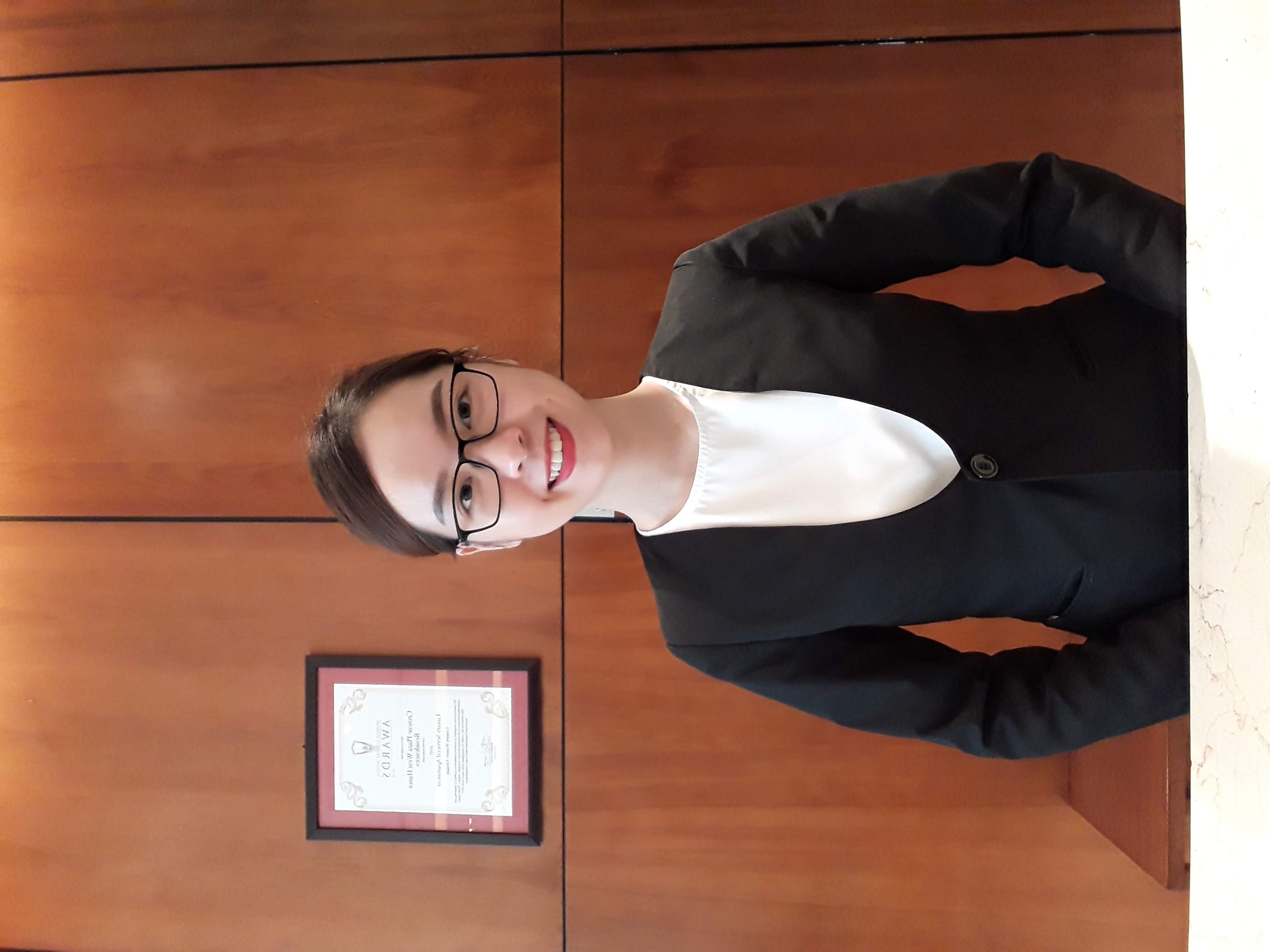 Hồ sơ online Nguyễn Thu Trang: Nhân viên, Cần tìm công việc lễ tân ...