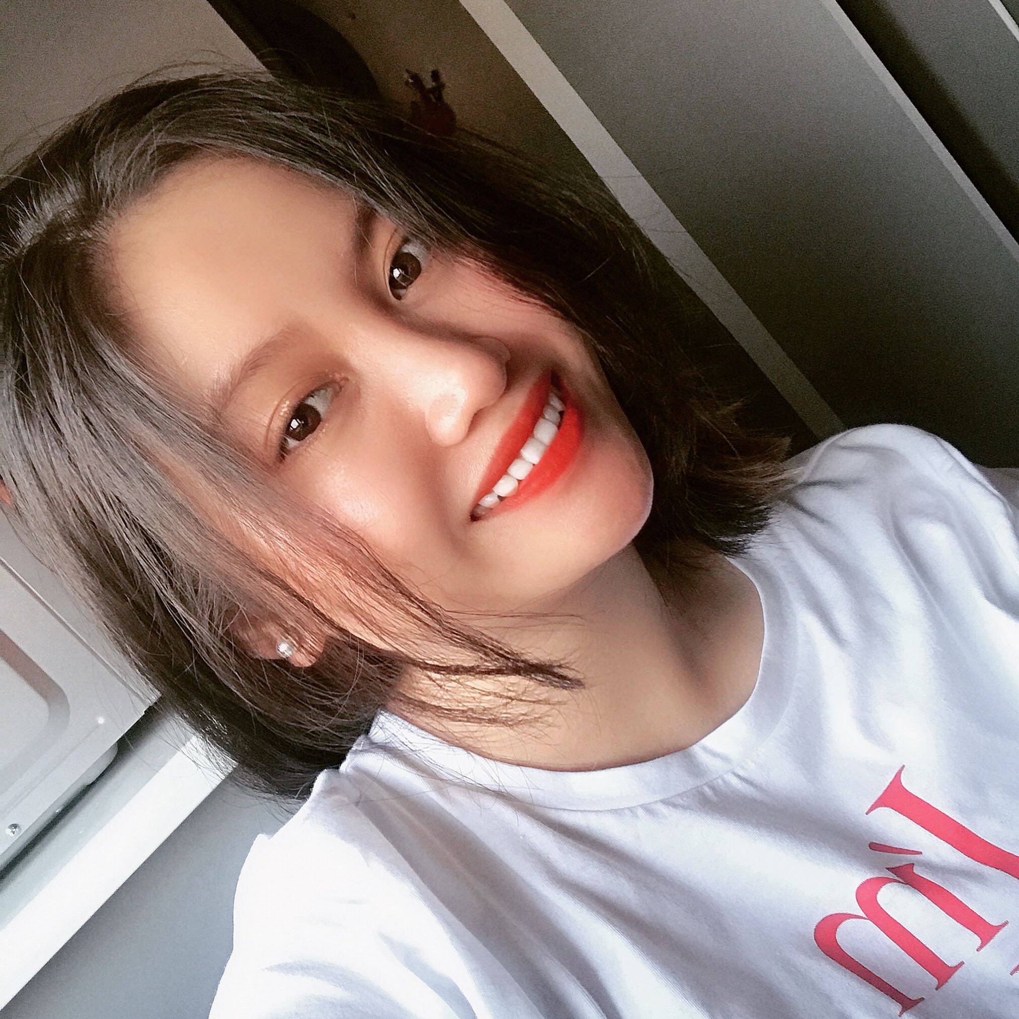 Hồ sơ online Lê Thị Kim Anh: Nhân viên, Nhân viên buồng phòng - Hoteljob.vn