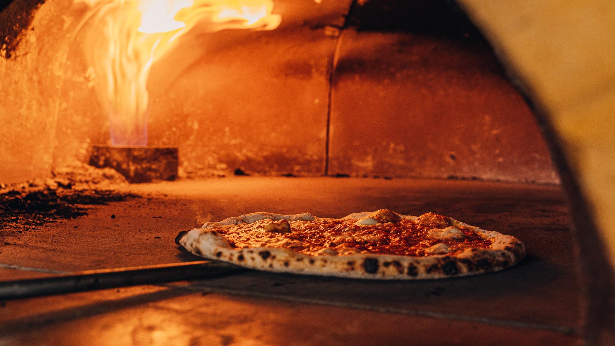 SOL PIZZA Tuyển dụng 31950 - Hoteljob.vn