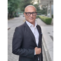 Hồ sơ online Usman Sadiq : Tổng giám đốc/ PTGĐ/ Giám đốc/ PGĐ, Hotel ...